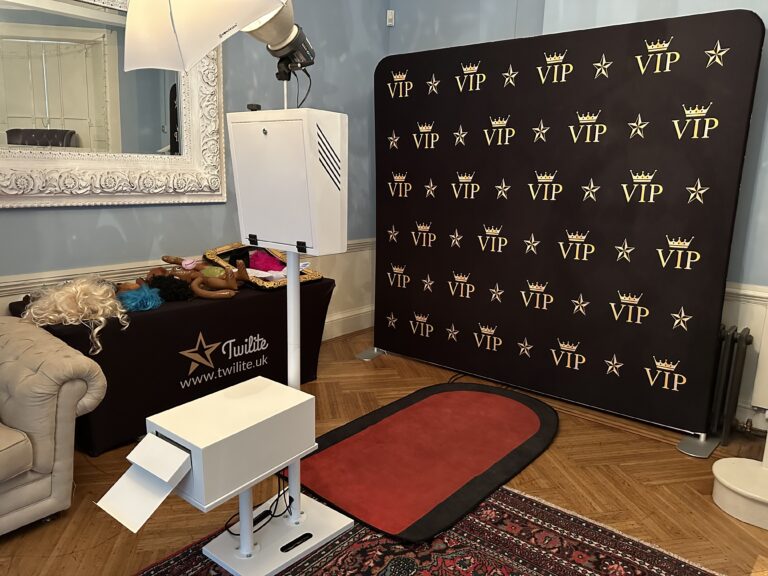 Stunning Fitted Backdrop Hire | Twilite